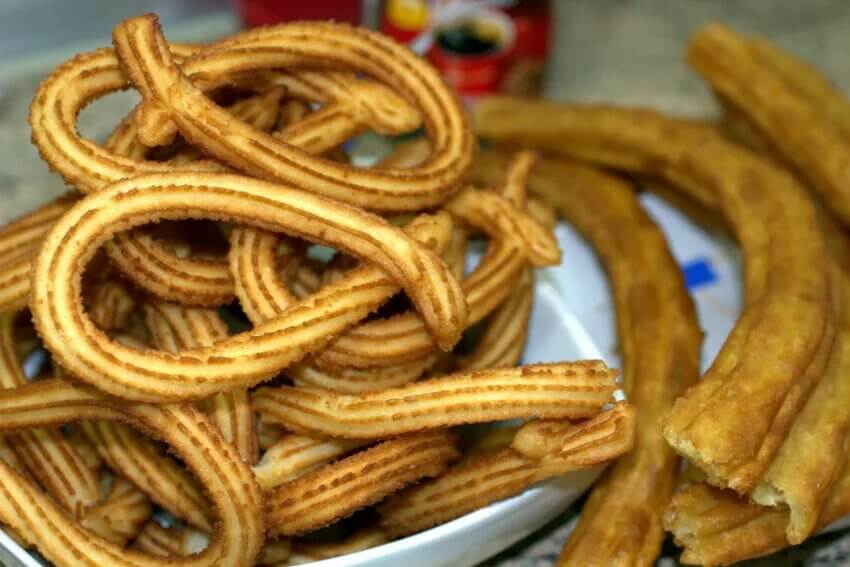 Dove mangiare churros e cioccolata a Madrid - OgoTours | Visite guidate ...